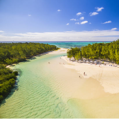 Speed Boat Trip to Ile Aux Cerf and GRSE Waterfall visit - Super Holidays